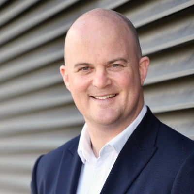 Rhodri Jones's email | FinalScout