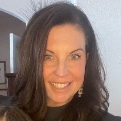 Amber Rowe's email | FinalScout