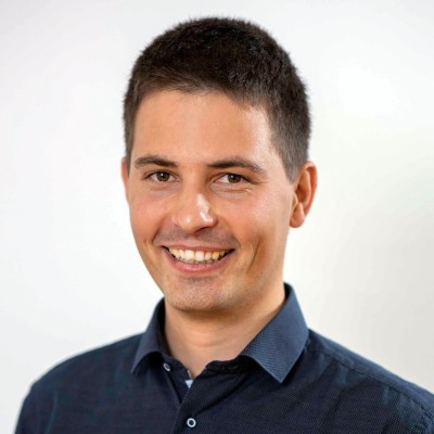 Robert Meszaros's email - Purchasing and Product Manager | Duna ...