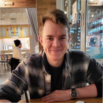 Chris Dillinger's email | FinalScout