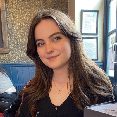 Charlotte Hunter's email - Copywriter | Upwork | FinalScout