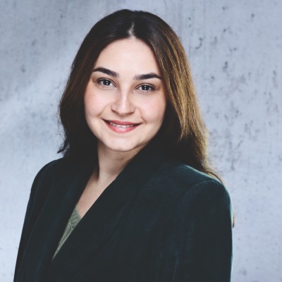 Pinar Karakaya's email - Senior Designer Apparel women&men -Sportswear ...