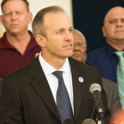 Bob Ferris's email - CEO | VirTra Systems | FinalScout