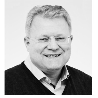 Robert Gutsche's email - CFO | Röhlig Logistics | FinalScout