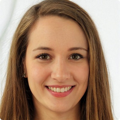 Serena Yang's email - Customer Service Manager | R Group | FinalScout