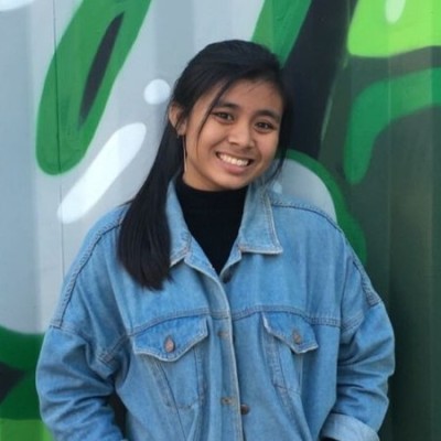 Elaine Sim's email | FinalScout